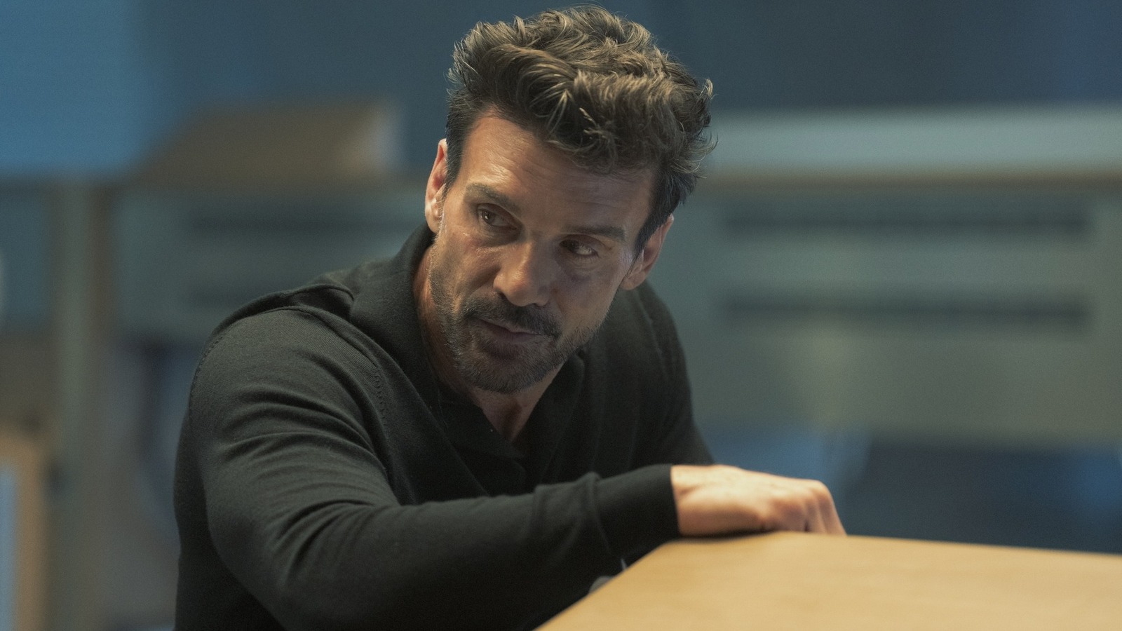 De ce părul Rick Flag Sr. al lui Frank Grillo nu va fi alb în ...